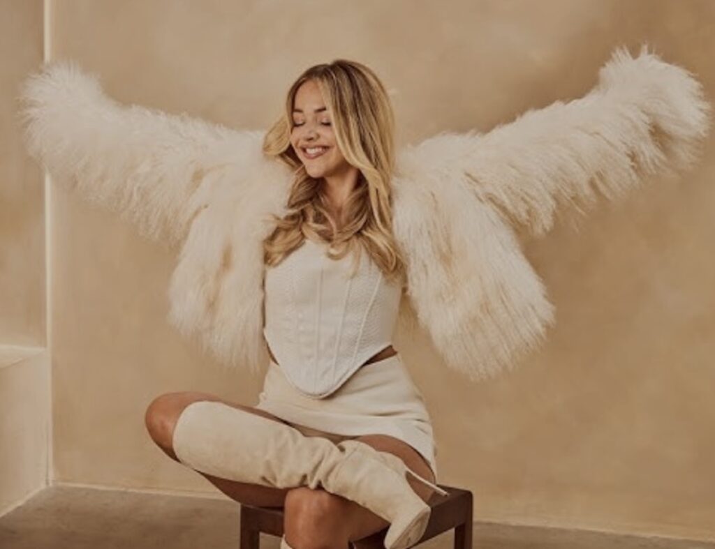 Onverwachte gebeurtenis bij concert van Emma Heesters