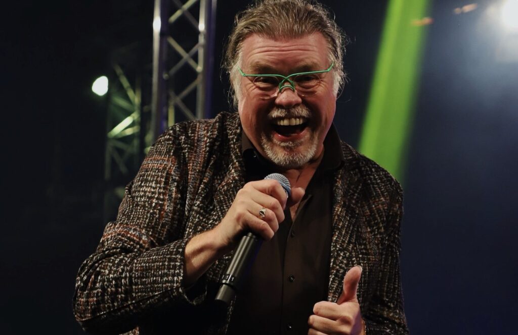 Vrouw René Karst deelt ingrijpend verhaal dat iedereen raakt – Muziekzine