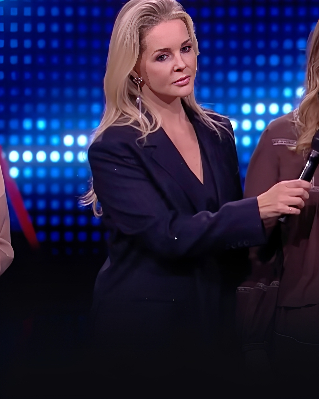 The Voice-kijkers verbijsterd door outfit van Chantal Janssen – Muziekzine